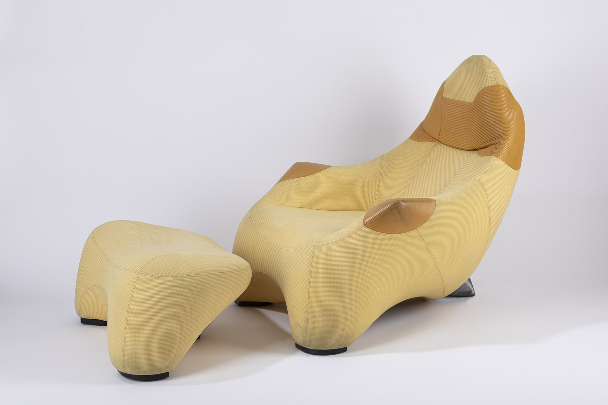 Poltrone, Sedute Marc sadler - poltrona e ottomama mod. hal - Marc ...